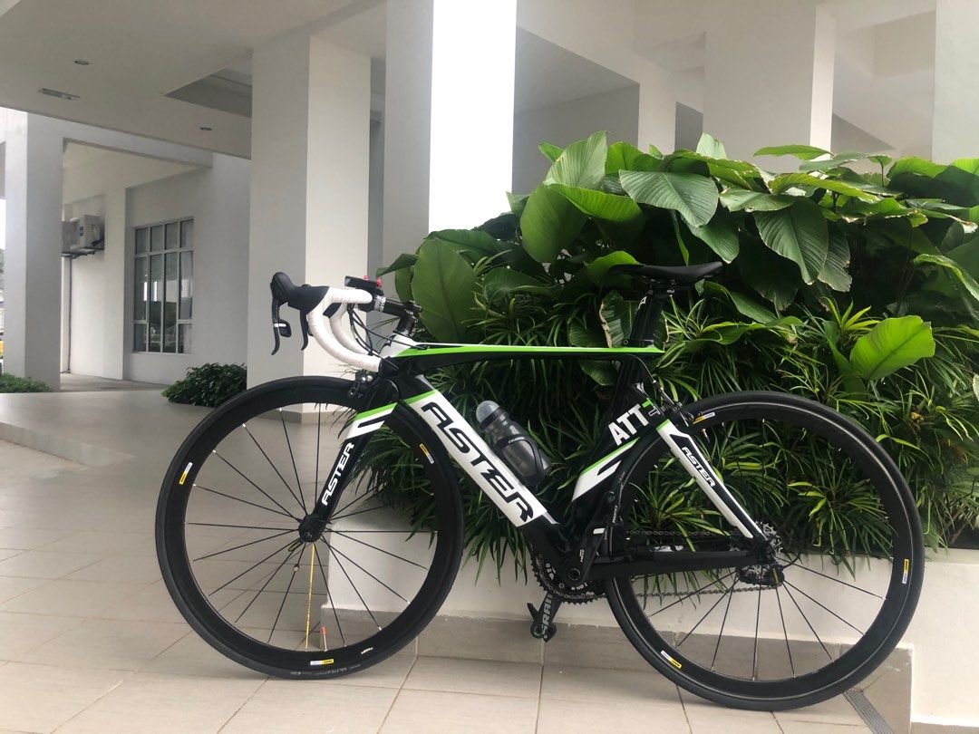 Aster Carbon Fibre Roadbike, Sports Equipment, Bicycles & Parts ...