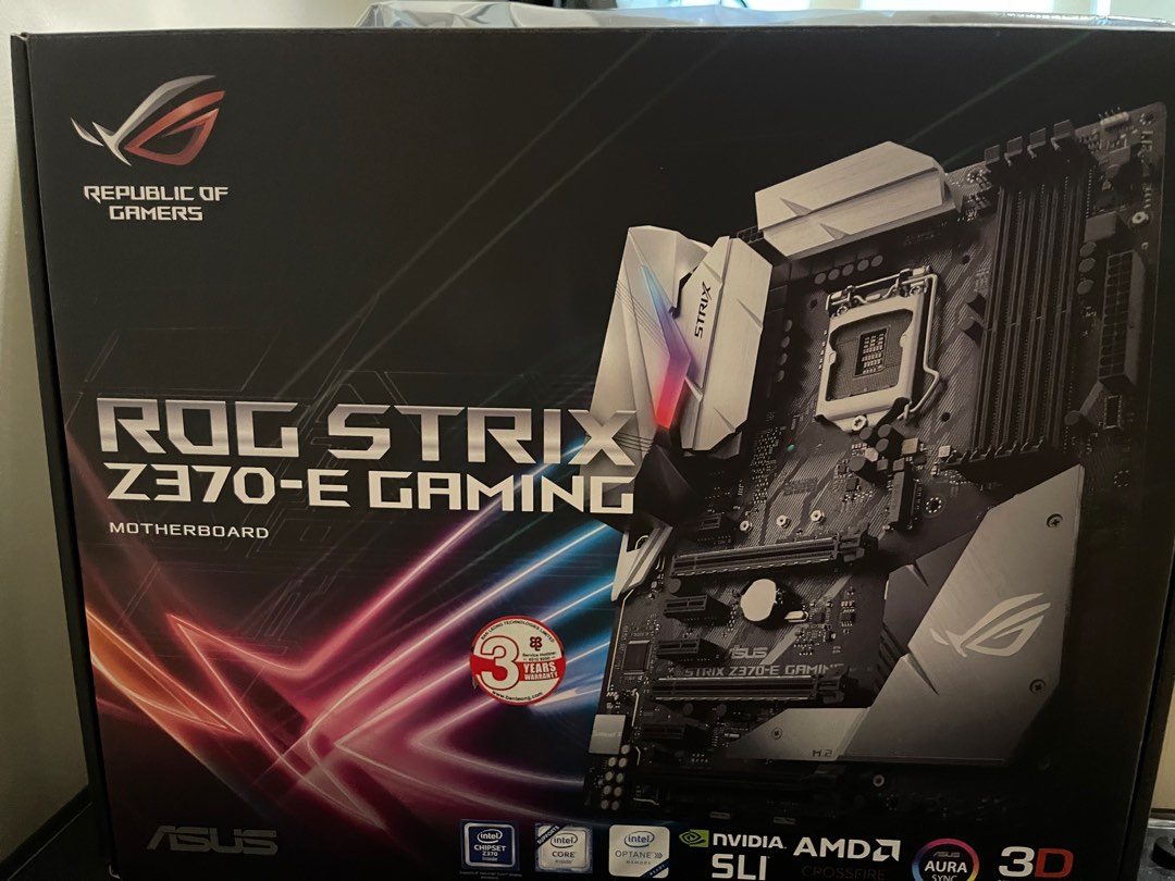 Asus ROG STRIX Z370-E with 16GB Corsair RGB DDR4 and Corsair tempered ...