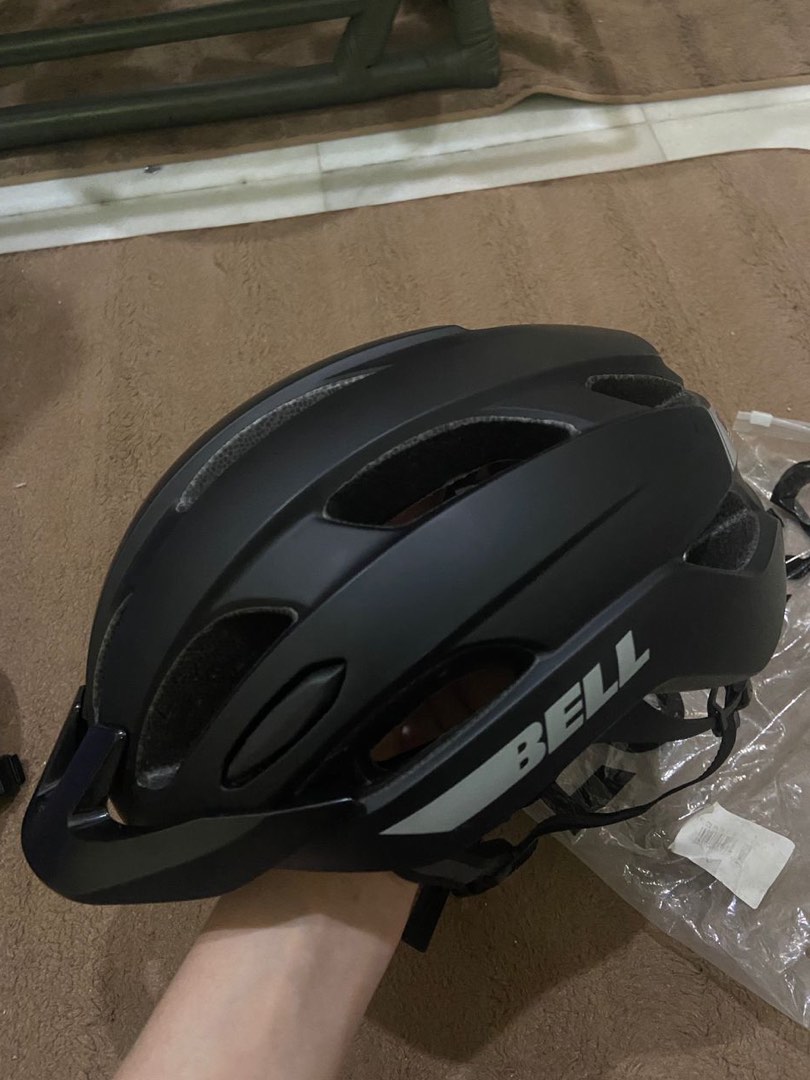 Bell Cycling Helmet, Sports Equipment, Bicycles & Parts, Bicycles on ...