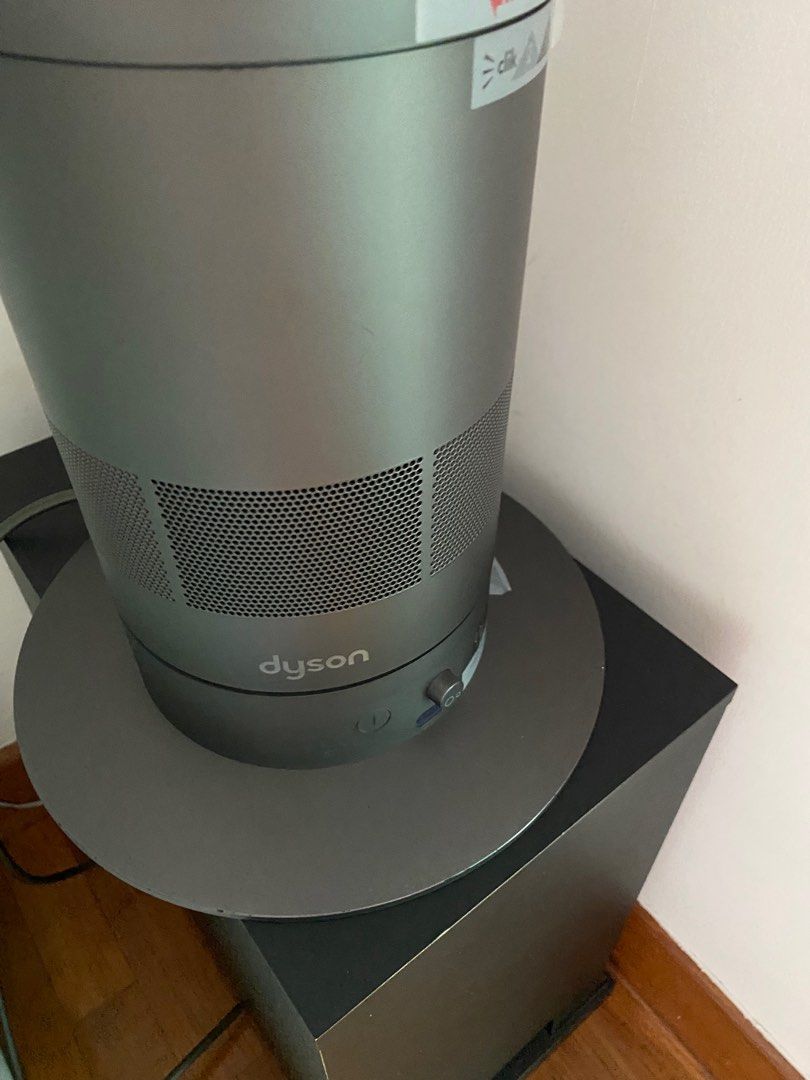 Blue dyson standing tower fan AM02 spoilt, Furniture & Home Living ...