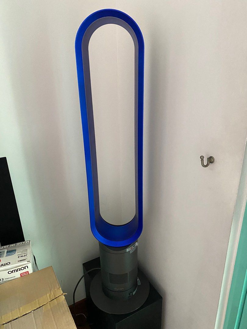 Blue dyson standing tower fan AM02 spoilt, Furniture & Home Living ...