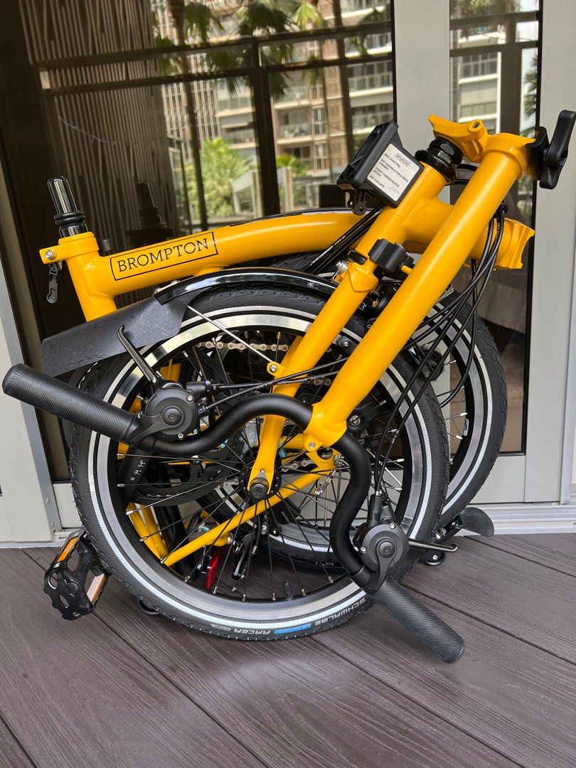 Brompton M6L C Line Explore in Bumblebee Yellow, Sports Equipment, Bicycles & Parts, Bicycles on ...
