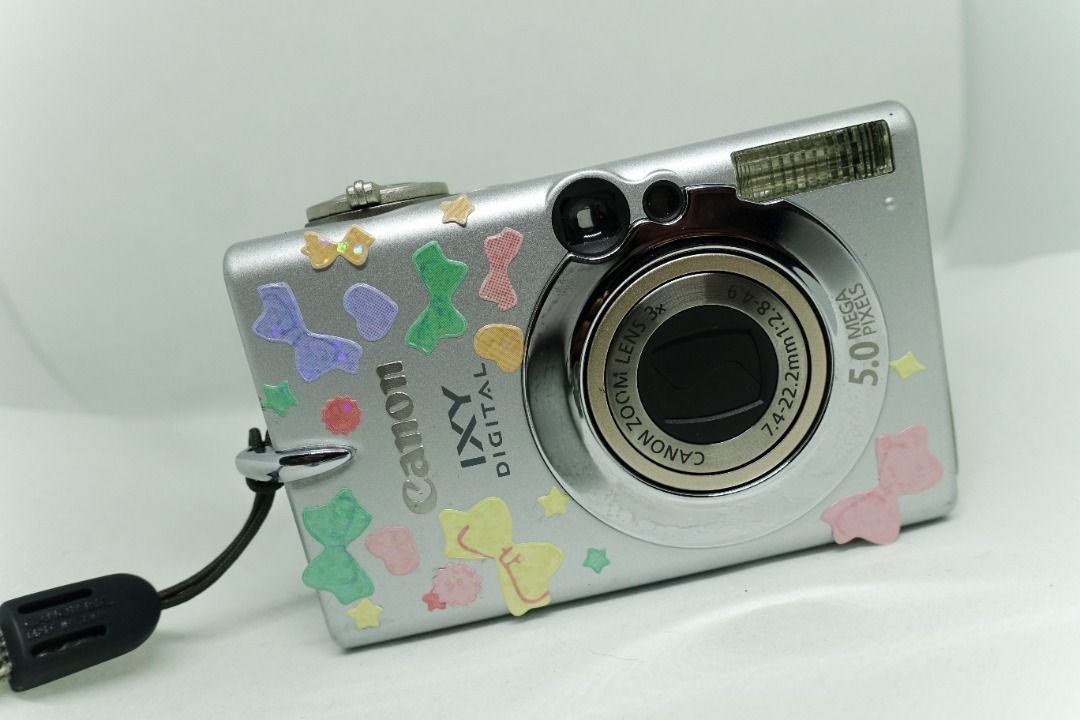canon ixy digital 450 RARE DIGICAM!, Photography, Cameras on Carousell
