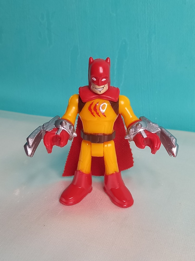 "Catman-Batman" Imaginext DC Comics Toys Action Figure 2.5" on Carousell