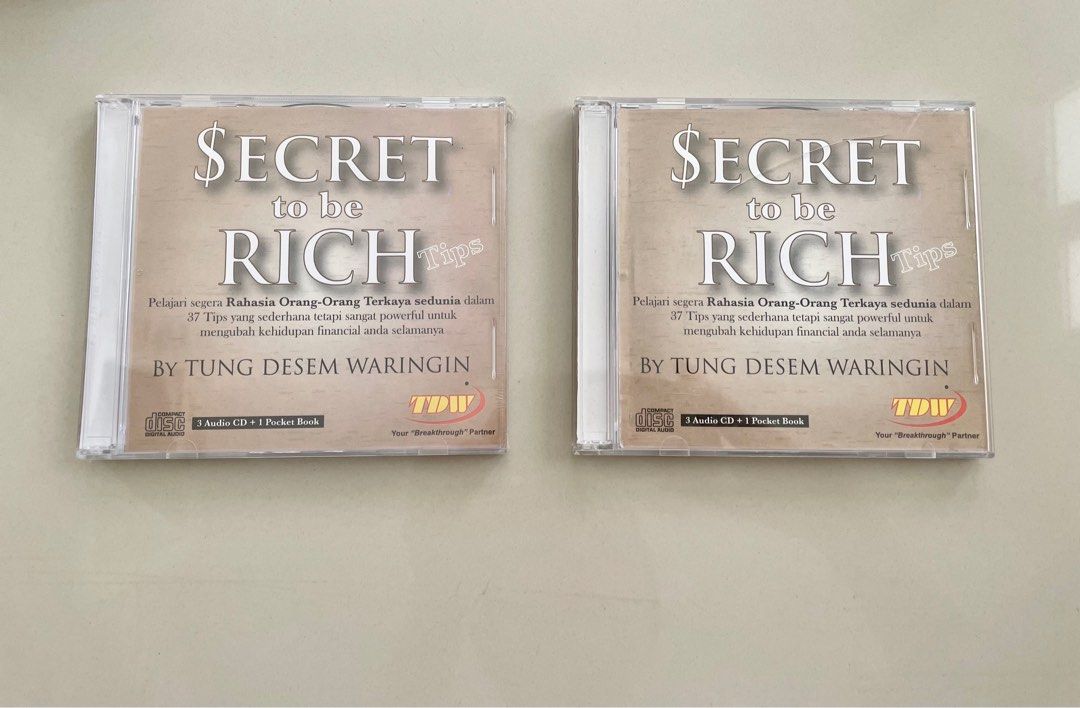 CD Secret Rich, Musik & Media, CD, DVD & Lainnya di Carousell