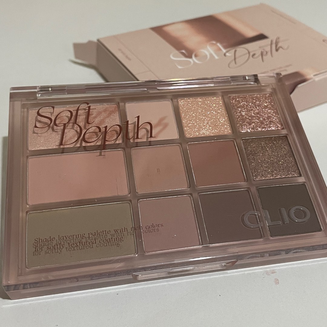 Clio Shade & Shadow Eyeshadow Palette in Soft Depth, Beauty & Personal ...