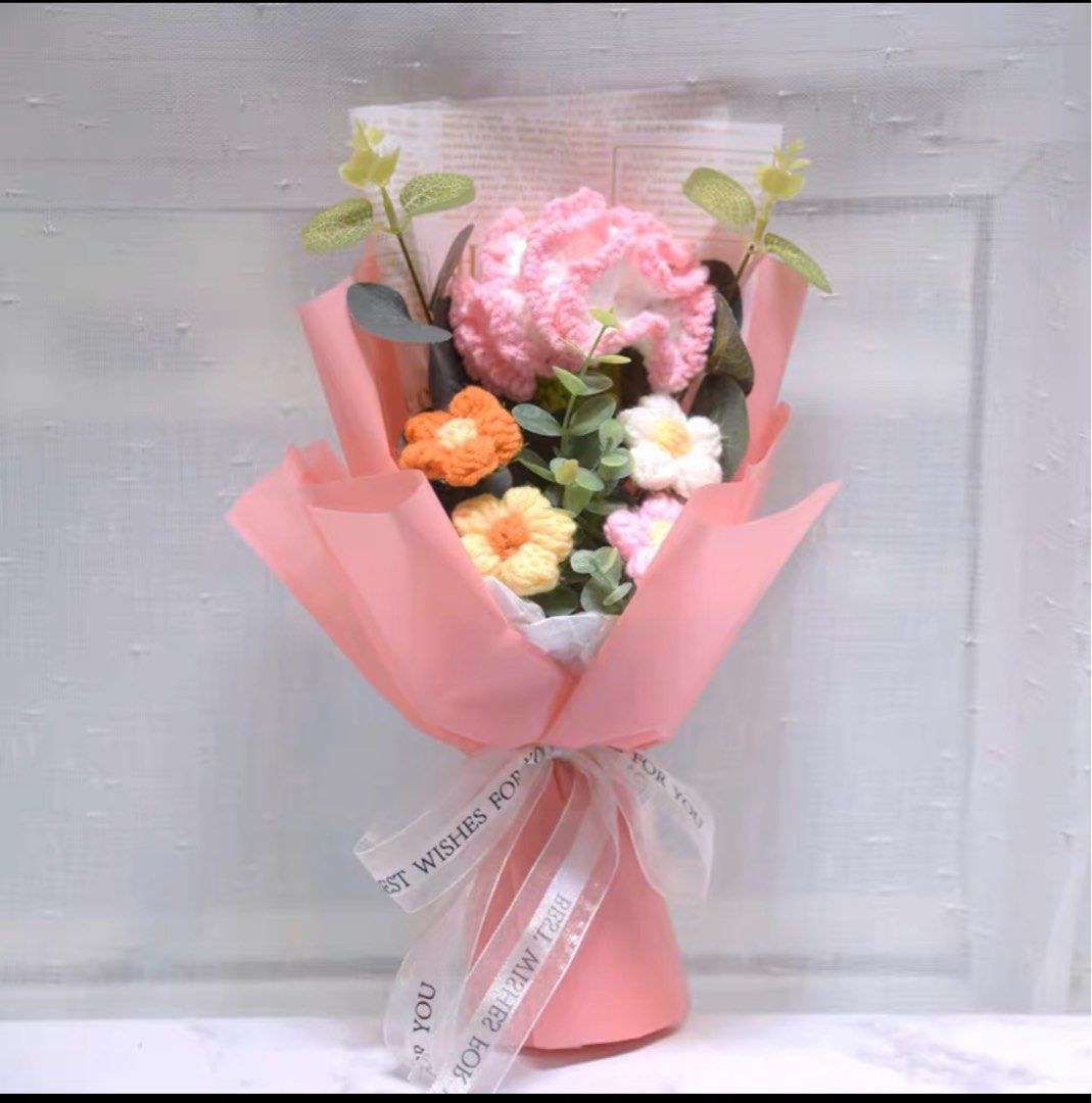 Crochet flower bouquet for graduation, Hobbies & Toys, Flowers ...