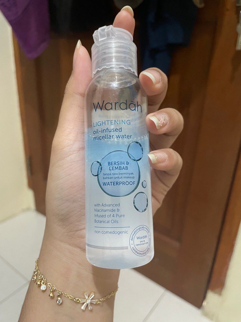 Double Cleansing Wardah, Kesehatan & Kecantikan, Rias Wajah di Carousell