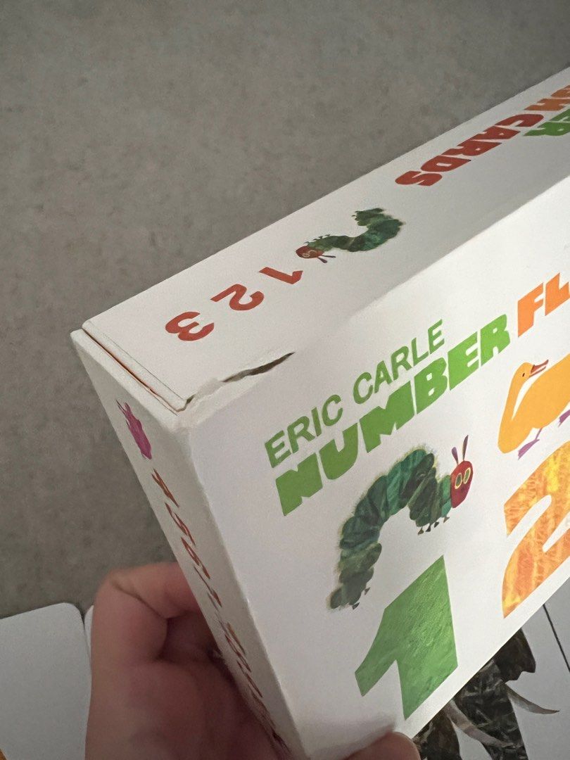 Eric Carle number flash cards, 兒童＆孕婦用品, 嬰兒玩具 - Carousell