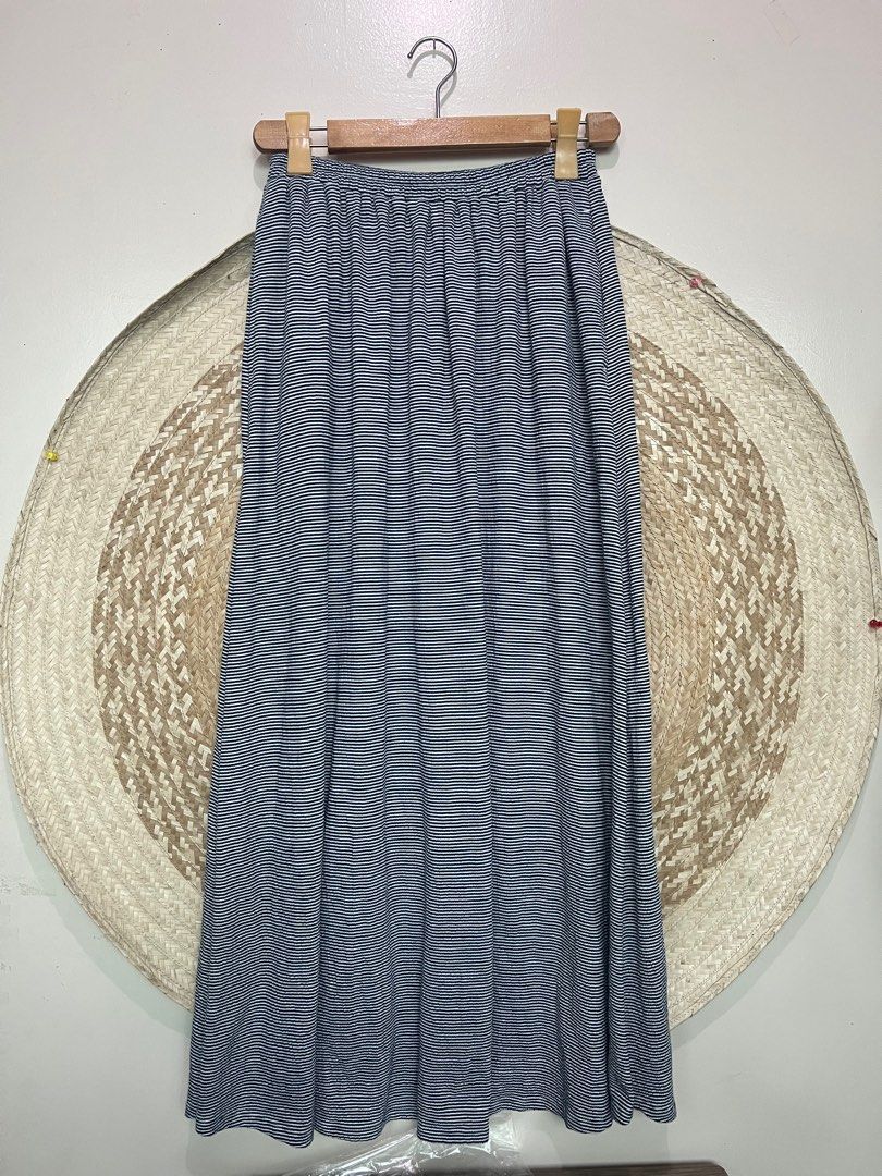 GU Japan LONG SKIRT on Carousell