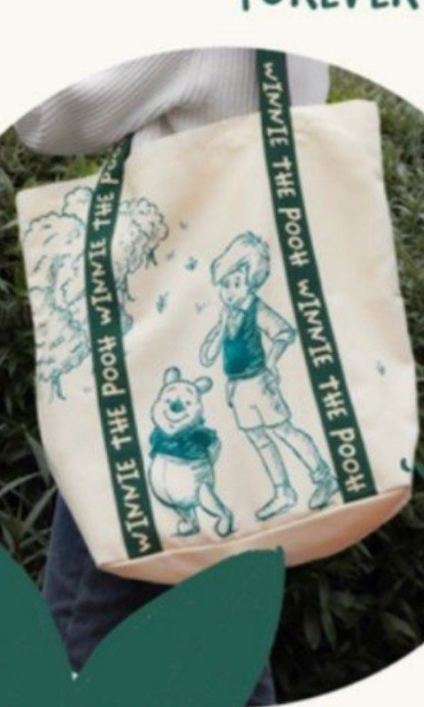 Innisfree free Pooh Bag, Women's Fashion, Bags & Wallets, Tote Bags on ...