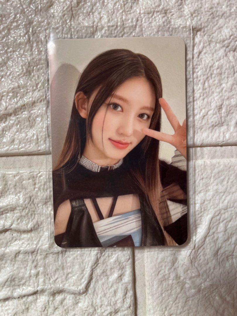 IVE ELEVEN Gaeul photocard on Carousell