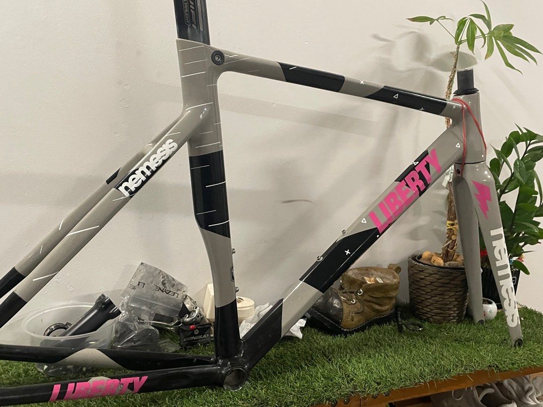 AUTHENTIC Liberty Nemesis v1 frameset carbon fork for fixie / track ...