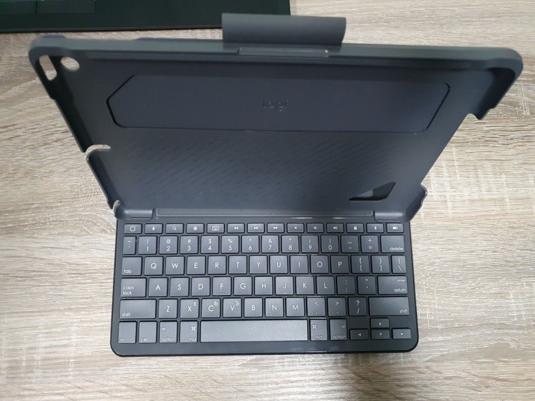 Logitech SlimFolio Bluetooth Ipad Keyboard Cover, Mobile Phones ...