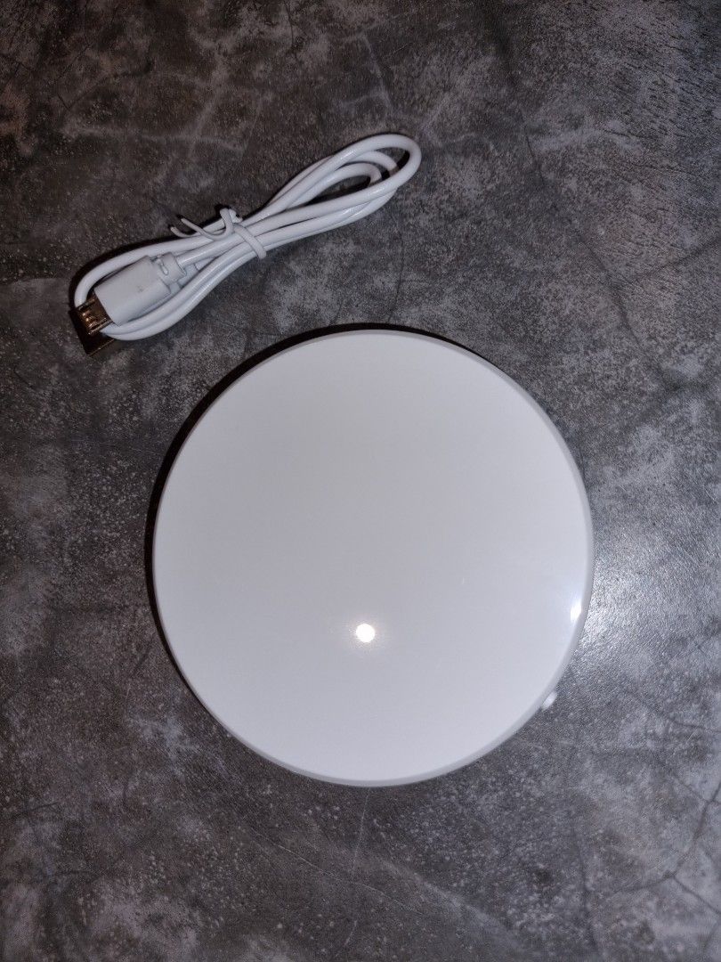 Mac cosmetics - mirror compact with light, Beauty & Personal Care, Face ...