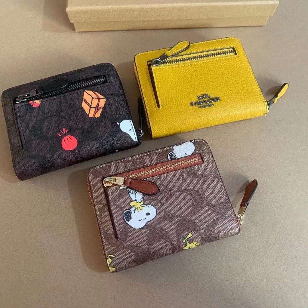 Original Coach Snoopy Peanut Signature Canvas Short Wallet, Women's ...