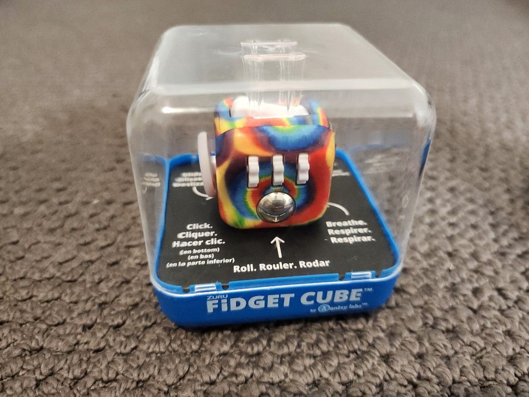 Original Zuru Fidget Cube Bnib Hobbies And Toys Toys And Games On Carousell