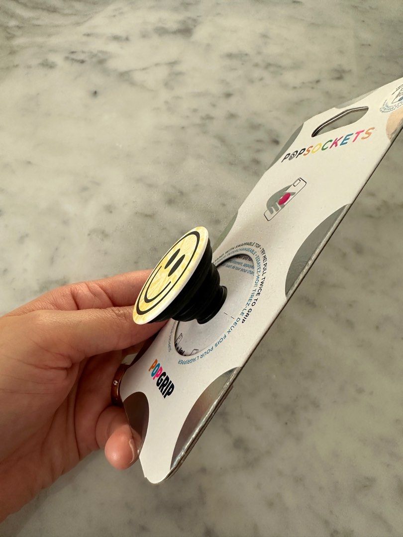 Popsocket Original - Smiley, Telepon Seluler & Tablet, Aksesoris Tablet ...