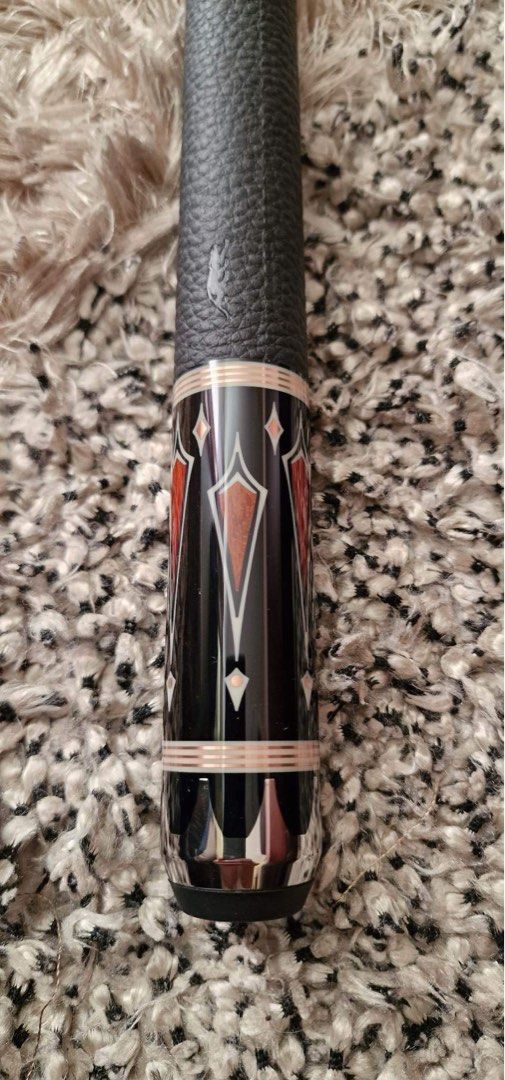 PREDATOR THRONE 3-1 POOL CUE BUTT, Sports Equipment, Sports & Games ...