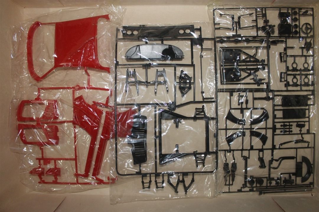 PROTAR FERRARI F40 TURBO scale 1/12 model kit no. 199 /// RARE, Hobbies ...