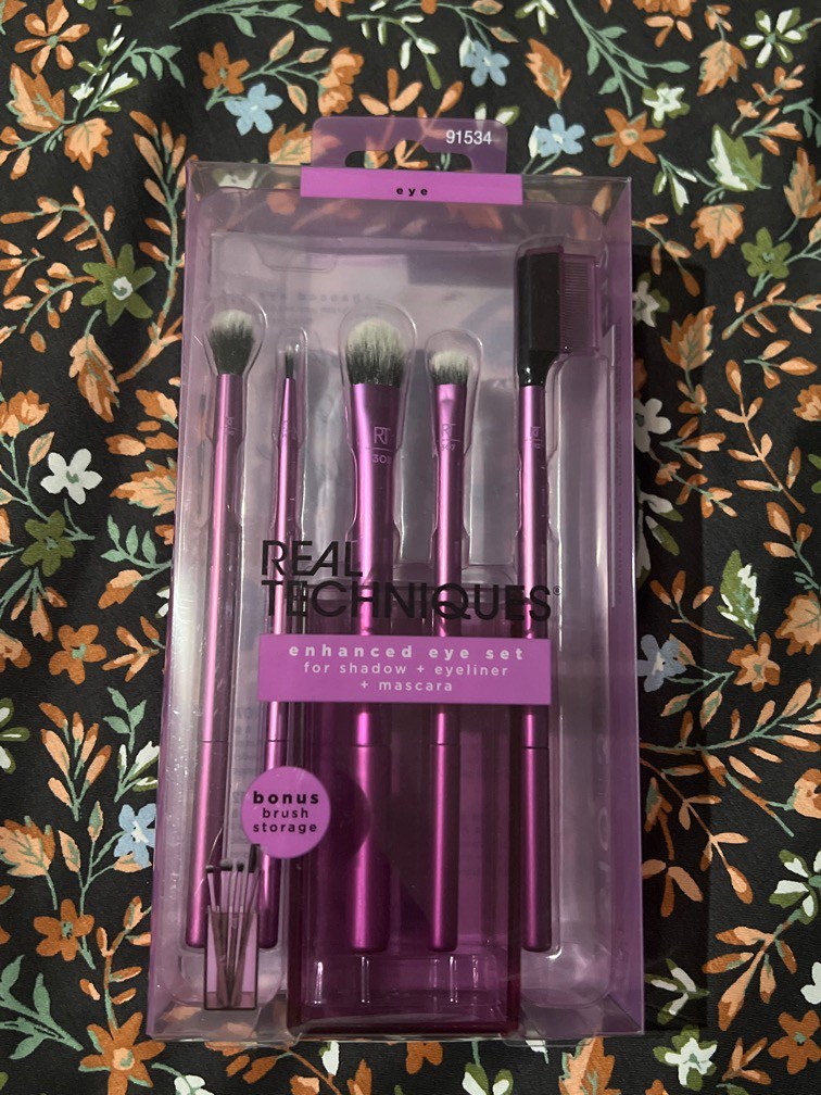 Real Techniques Enhanced Eye Set on Carousell