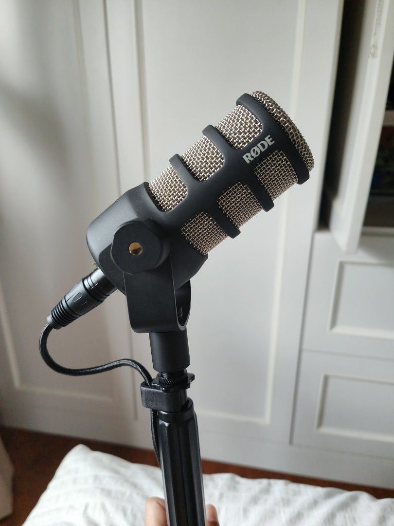Rode Podmic with Rode Stand and Type C Cable, Audio, Microphones on ...