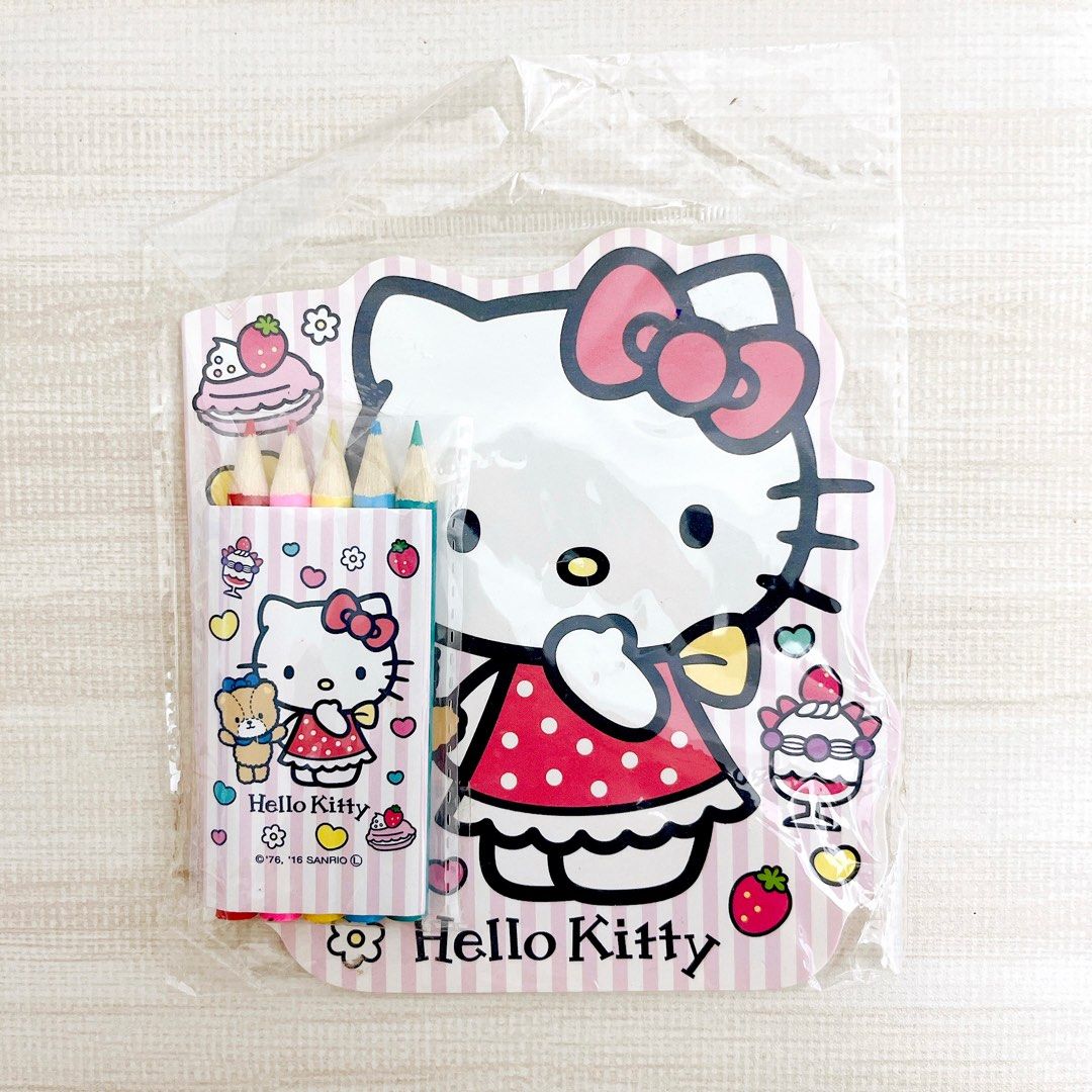 Sanrio Hello Kitty Color Book, Hobbies & Toys, Books & Magazines ...