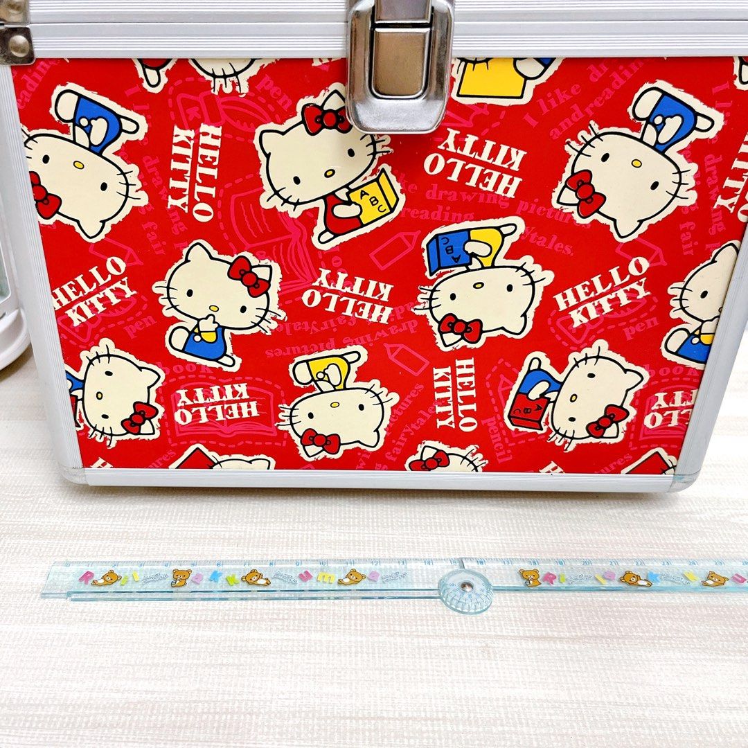Sanrio Hello Kitty Specialty Make-up Box Limited Edition, Women's ...