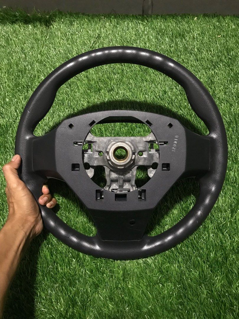 Stering kereta Axia / Emblem / paddel minyak & Papan no plate, Auto ...