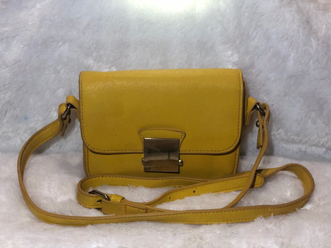 Tas zara, Fesyen Wanita, Tas & Dompet di Carousell