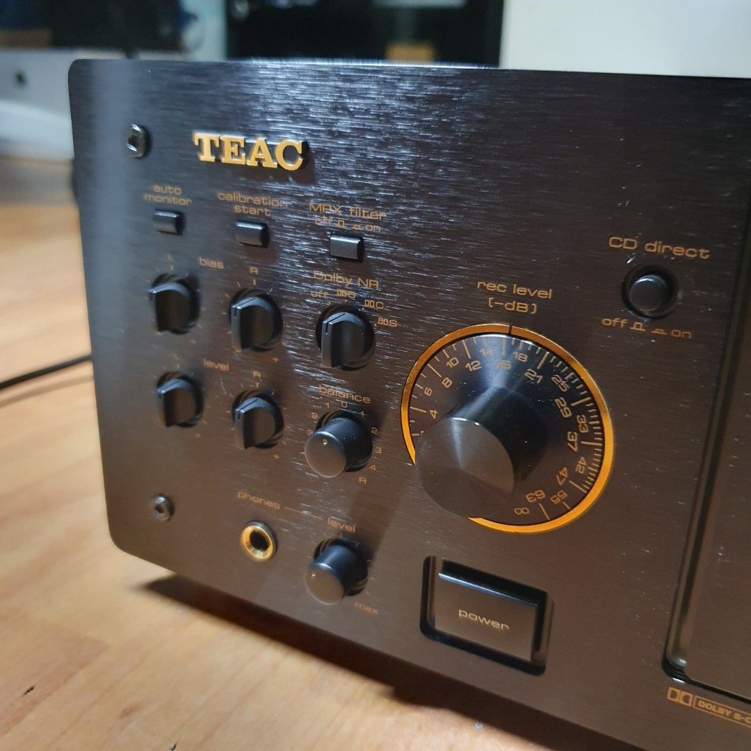 TEAC V-6030S Cassette Deck, Audio, Portable Music Players on Carousell