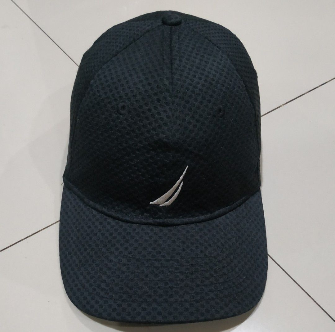 Topi Nautica, Fesyen Pria, Aksesoris, Topi di Carousell