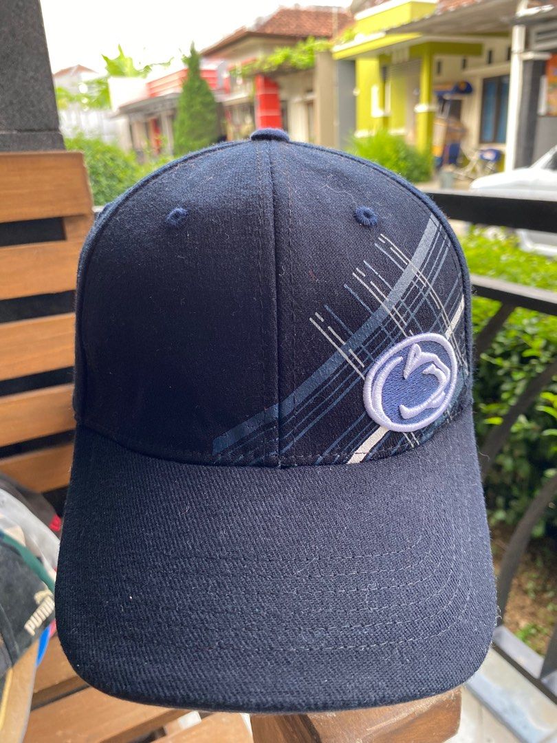 Topi top of the world, Fesyen Pria, Aksesoris, Topi di Carousell