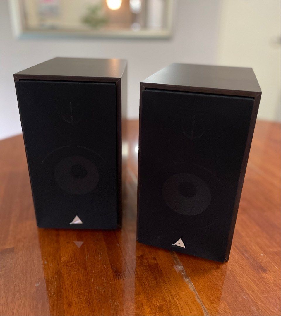 Triangle BR02 speaker, Audio, Soundbars, Speakers & Amplifiers on Carousell