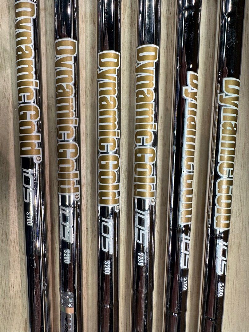 True temper dynamic gold 105 S200 steel shaft, Sports Equipment, Sports ...