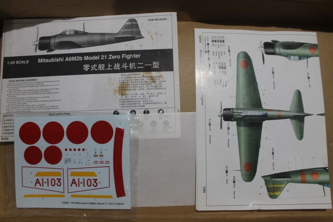 Trumpeter 02405 - Mitsubishi A6M2b Zero Type 21 1:24 scale model kit ...