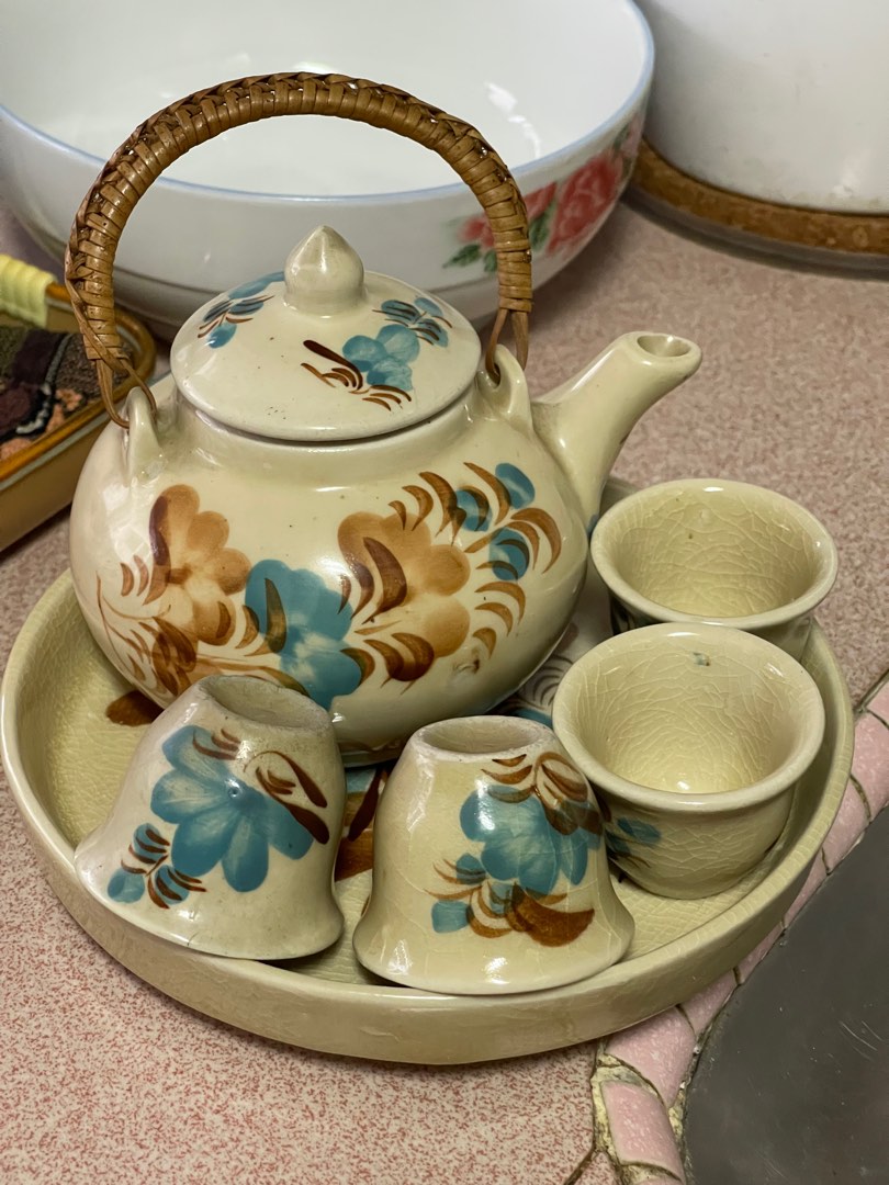 Vintage tea set with 4 cups, Furniture & Home Living, Kitchenware ...