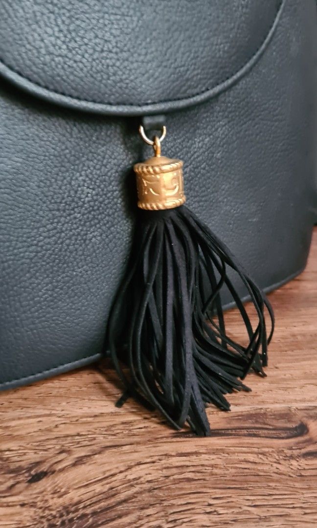 Vintage unique leather bag, Women's Fashion, Bags & Wallets, Tote Bags ...