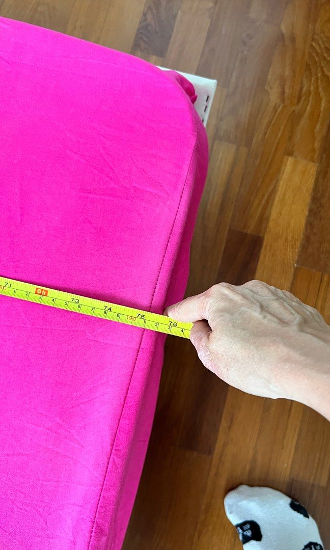 Well Maintenance Super Singer pull out bed with mattresses , Furniture ...