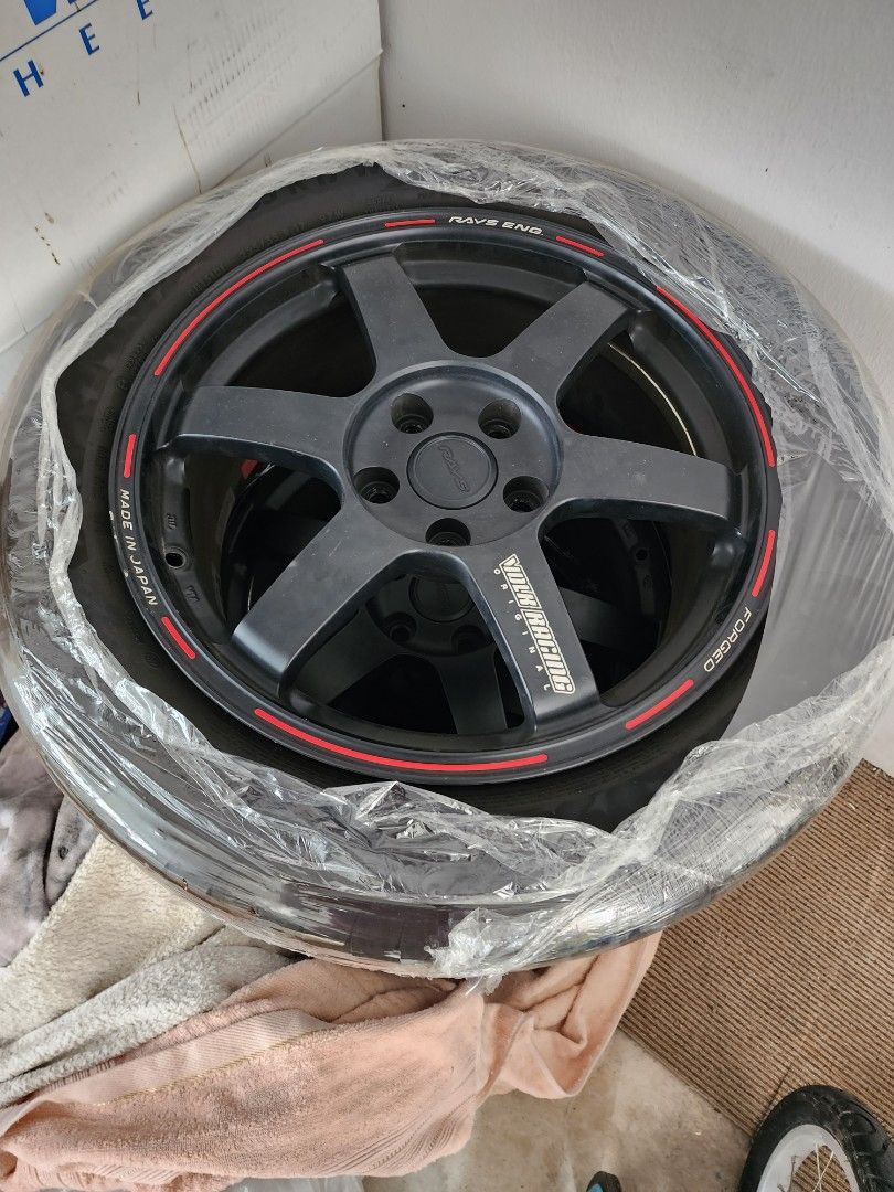 17 inch 5x114.3 Rays Volk TE37 Saga, Car Accessories, Tyres & Rims on ...