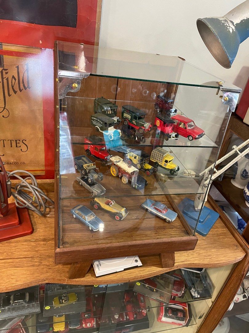 Antique Small Showcase, Hobbies & Toys, Collectibles & Memorabilia ...
