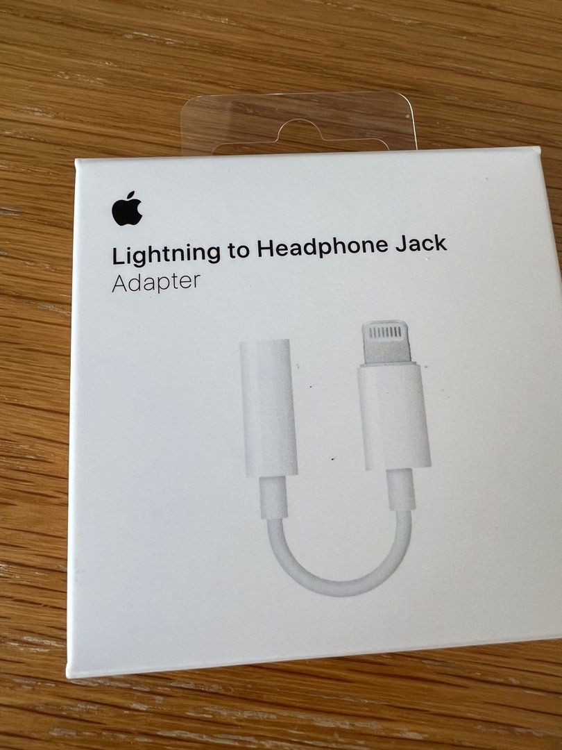Apple Lightning to headphone jack adapter, Mobile Phones & Gadgets ...