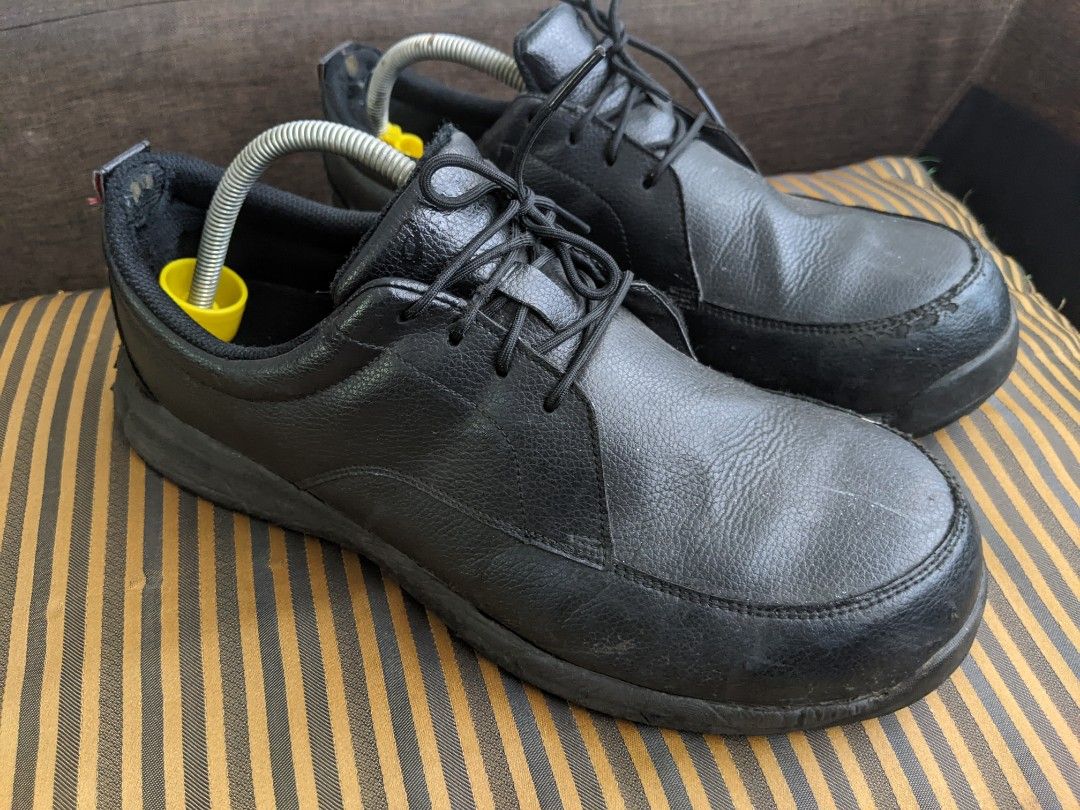 Asics safety shoes cp502 for executive uk10, Men's Fashion, Footwear ...