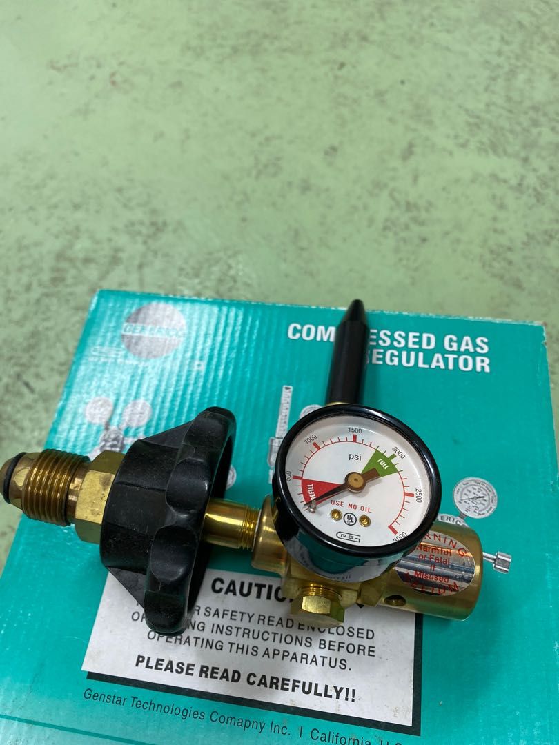 Balloon filler regulator for helium tank, Hobbies & Toys, Stationery ...