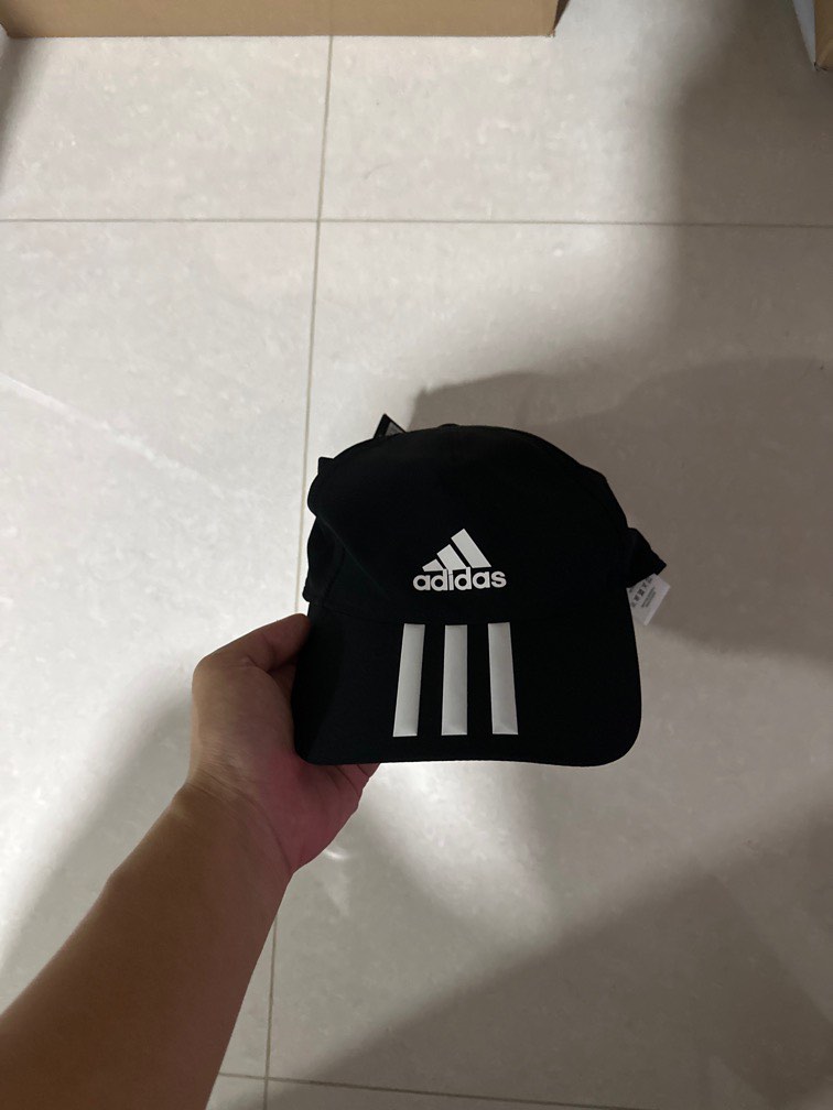 BRAND NEW Adidas Cap, Men's Fashion, Watches & Accessories, Caps & Hats on Carousell