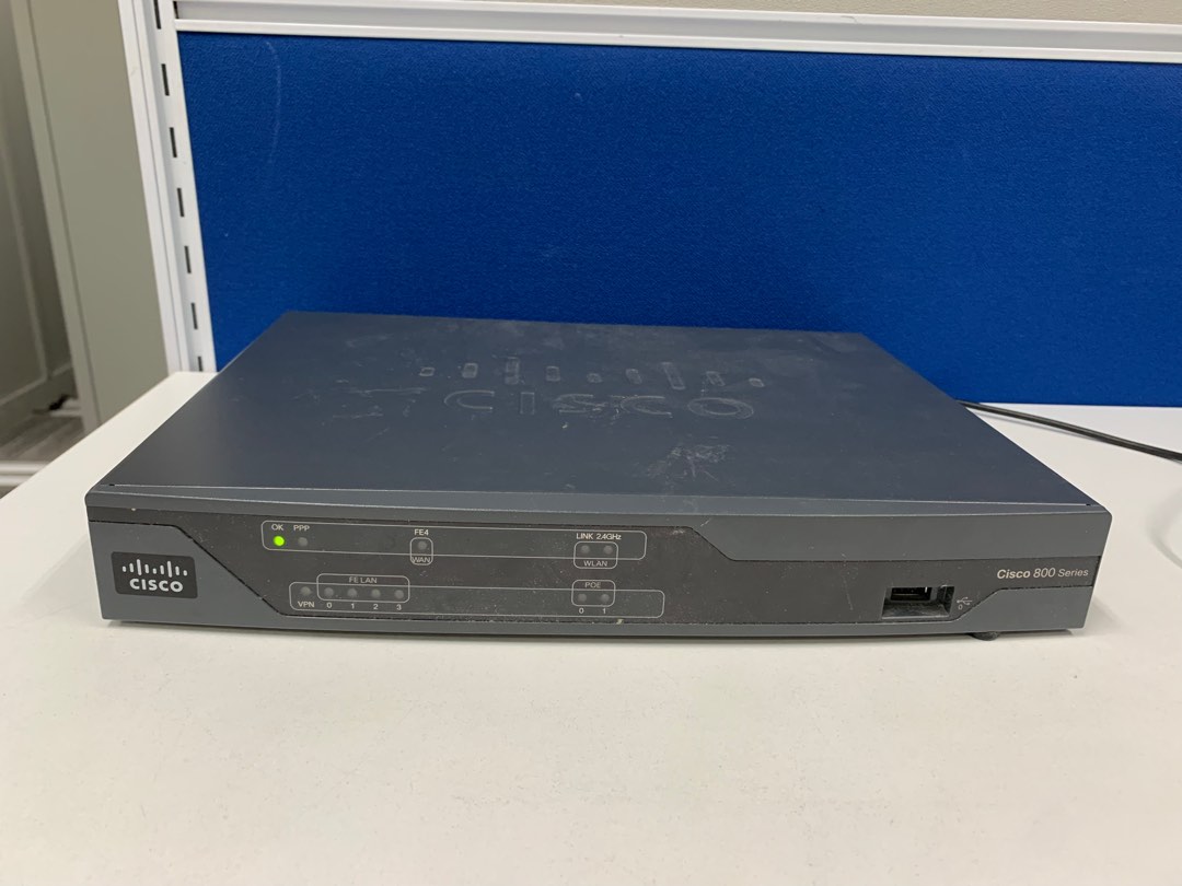 Cisco 881 Router, Computers & Tech, Parts & Accessories, Networking on ...
