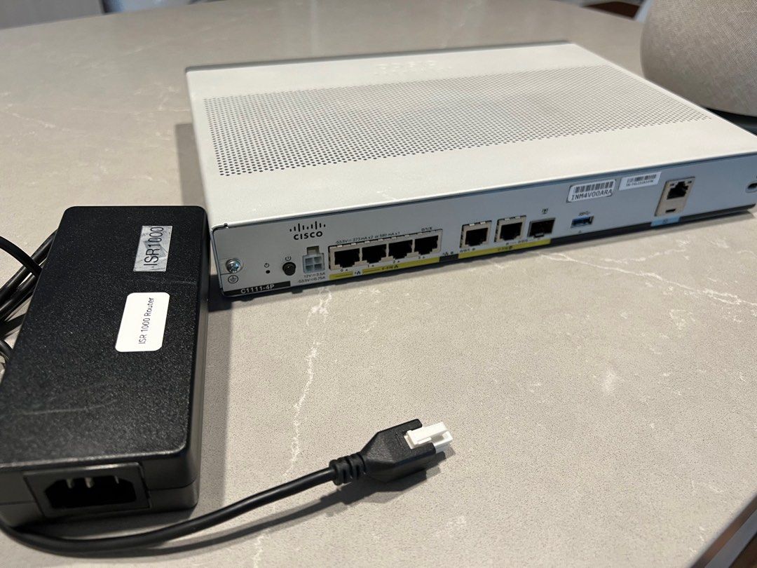 Cisco ISR 1111 Router, 電腦＆科技, 電腦周邊及配件, Wifi及上網相關產品 - Carousell