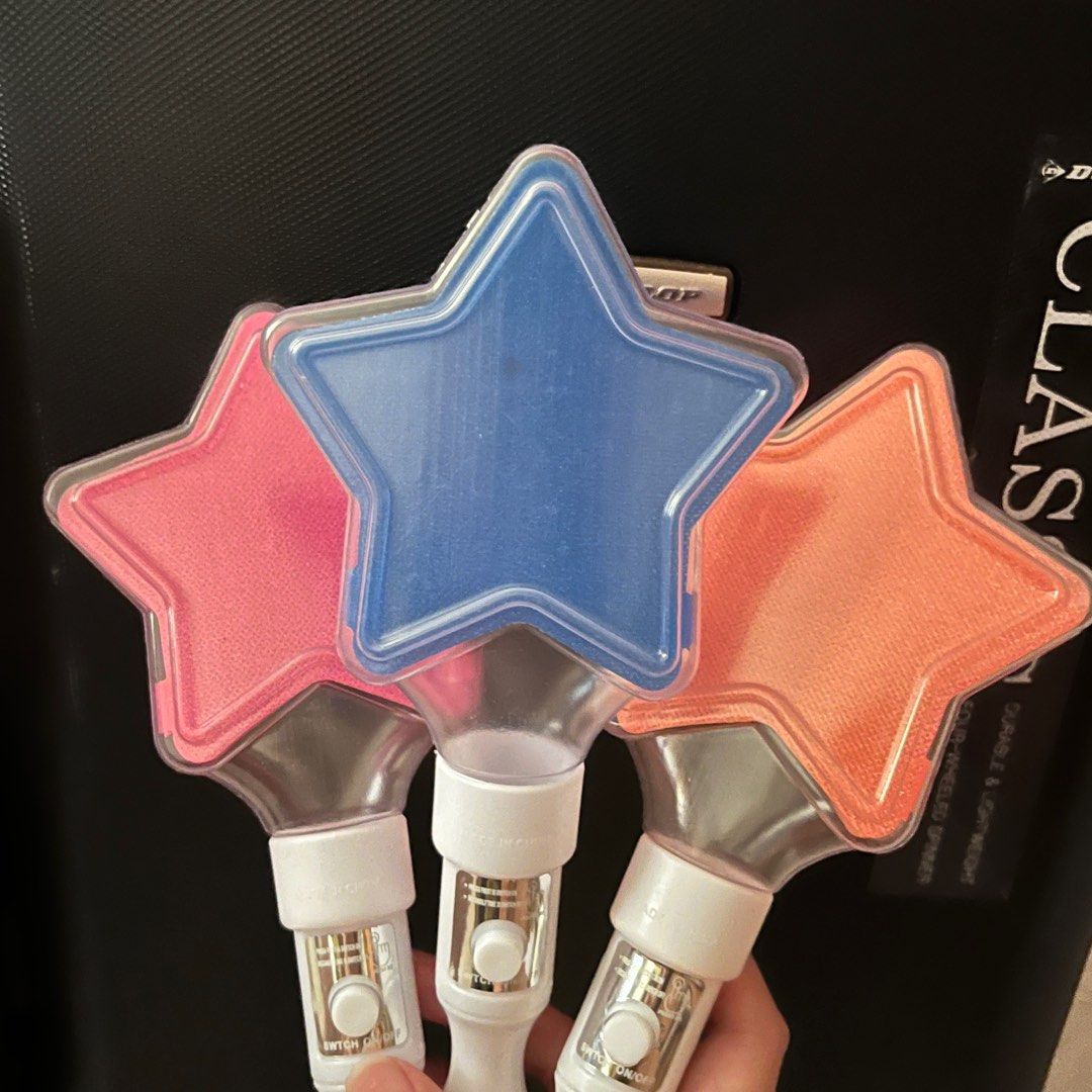 concert light / stick & crown, Hobbies & Toys, Music & Media, Music ...
