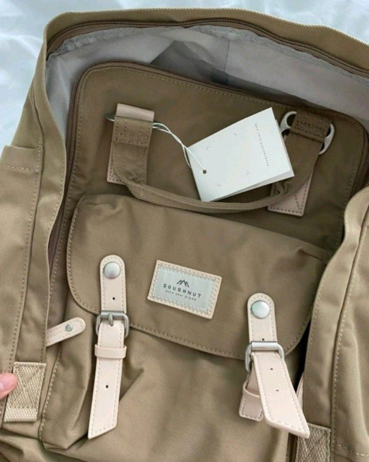 DOUGHNUT BACKPACK BEIGE on Carousell