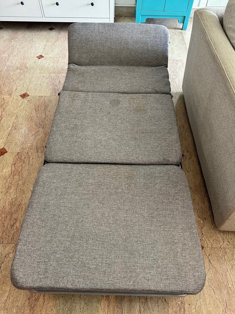 Fold up bed. Fully removable cover., Furniture & Home Living, Furniture ...
